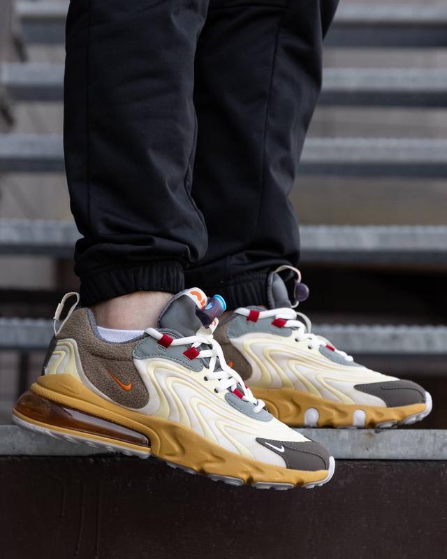 Nike air max 270 react eng x travis scott — цена 2400 грн в каталоге ...
