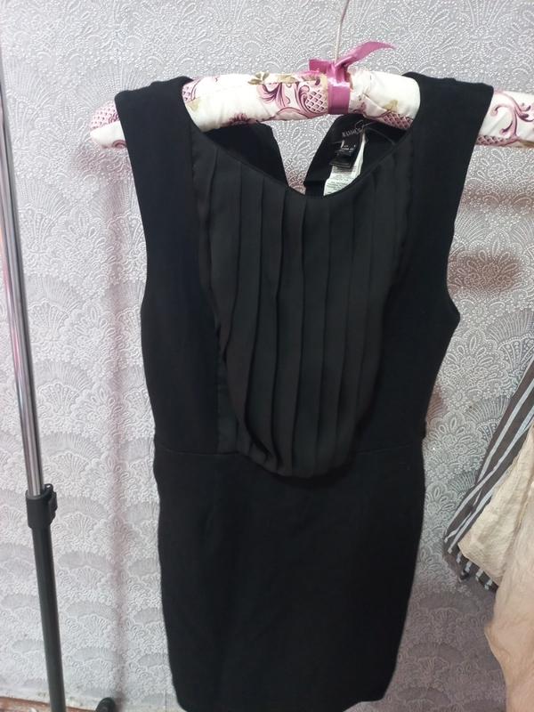 Розвантаження шафи — ціна 100 грн у каталозі Сарафани Купити жіночі речі за доступною ціною на