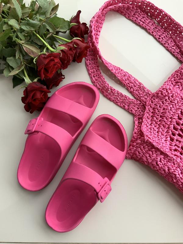 Primark яскраві пляжні шльопанці з гуми — ціна 599 грн у каталозі Шльопанці Купити жіночі речі
