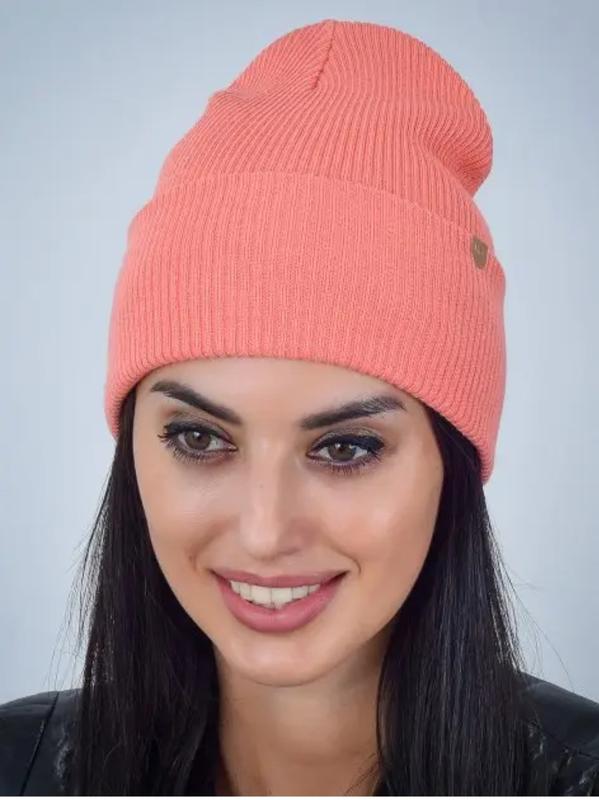 Вязана демісезонна жіноча шапка повсякденна тепла жіноча шапка — ціна 95 грн у каталозі Шапки