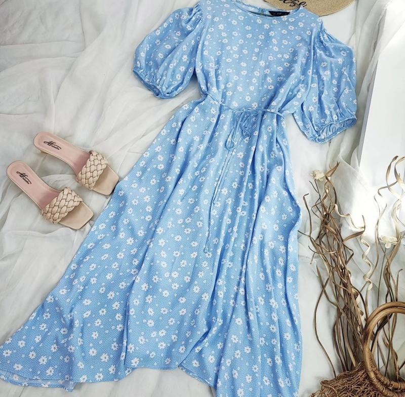 Красива сукня міді — ціна 950 грн у каталозі Сукні міді Купити жіночі