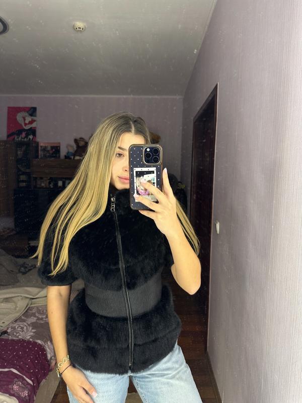 Жилетка норкова — ціна 1800 грн у каталозі Шуби Купити жіночі речі за доступною ціною на Шафі