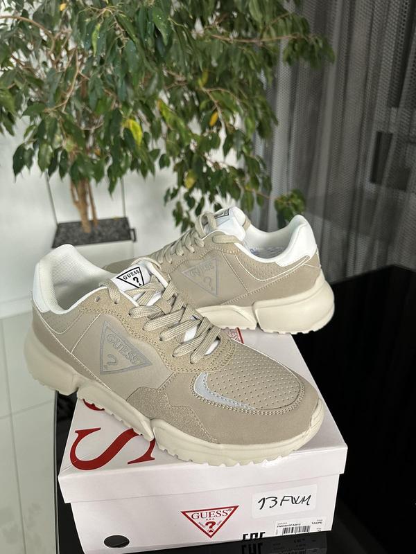 Кросівки Guess — ціна 2500 грн у каталозі Кросівки Купити чоловічі речі за доступною ціною на