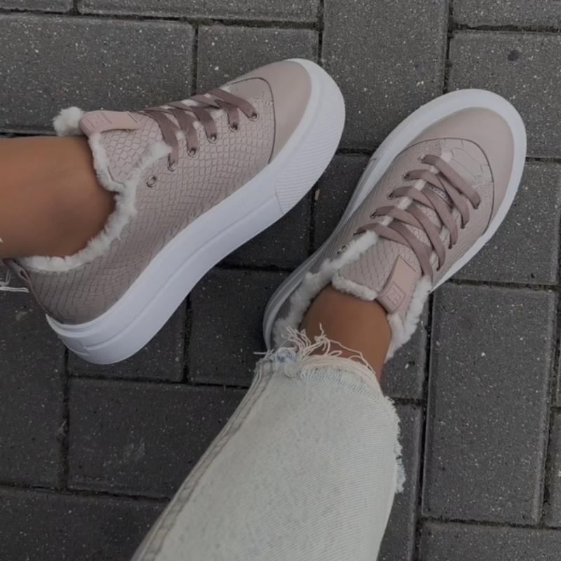 Кеди — ціна 1600 грн у каталозі Кеди Купити жіночі речі за доступною ціною на Шафі Україна