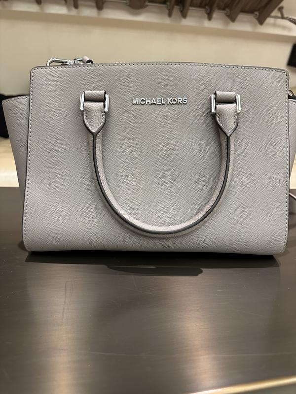 Michael kors medium selma store