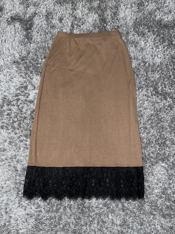 Нарядна спідниця — ціна 350 грн у каталозі Міді спідниці Купити жіночі