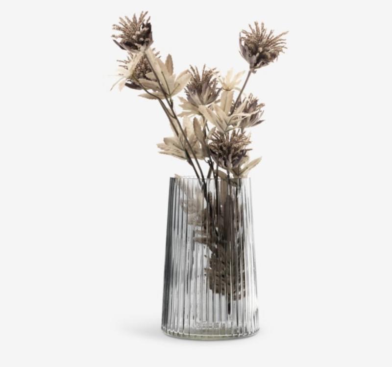 Ваза — ціна 380 грн у каталозі Вази Купити товари для дому та побуту за доступною ціною на Шафі