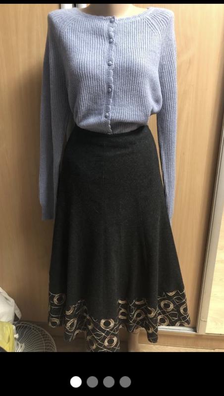 Тёплая юбка шерсть с вышивкой — ціна 335 грн у каталозі Міді спідниці Купити жіночі речі за