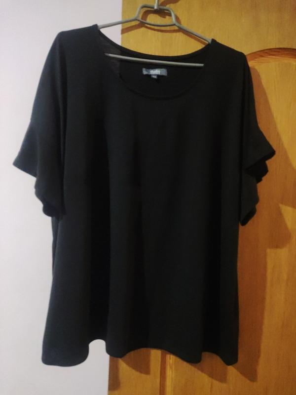 Футболка — ціна 85 грн у каталозі Футболки Купити жіночі речі за доступною ціною на Шафі