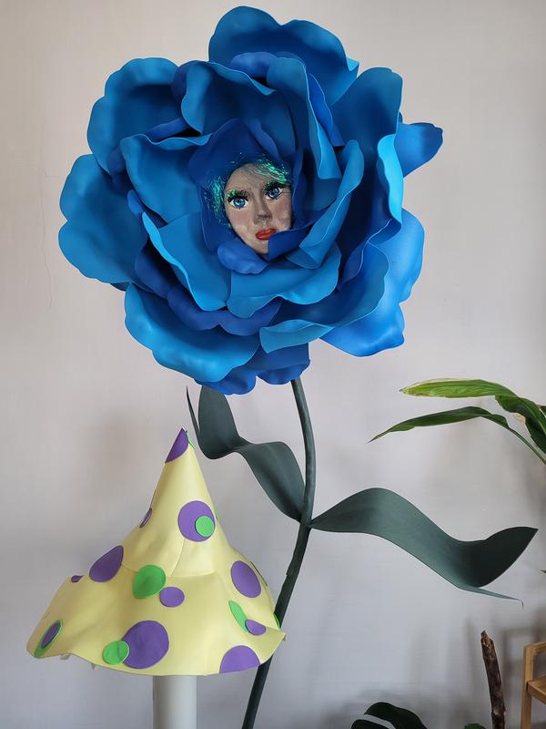 Фотозона в стиле алисы декорации праздника роза декор витрины — цена 8000 грн в каталоге Декор