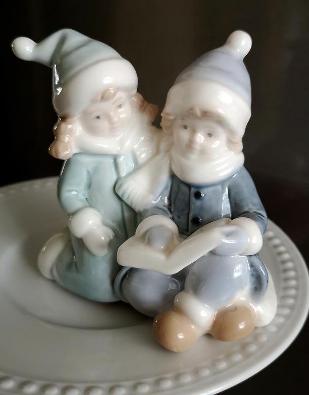 Статуэтка керамическая дети зимняя композиция современная керамика — цена 690 грн в каталоге