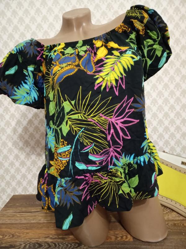 Блуза — цена 25 грн в каталоге Блузы Купить женские вещи по доступной цене на Шафе Украина