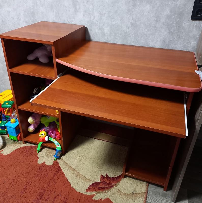 Письмовий компютерний стол — ціна 1000 грн у каталозі Столи Купити товари для дому та побуту за