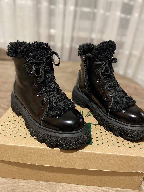 Чобітки зимові — ціна 2000 грн у каталозі Черевики Купити жіночі речі за доступною ціною на Шафі