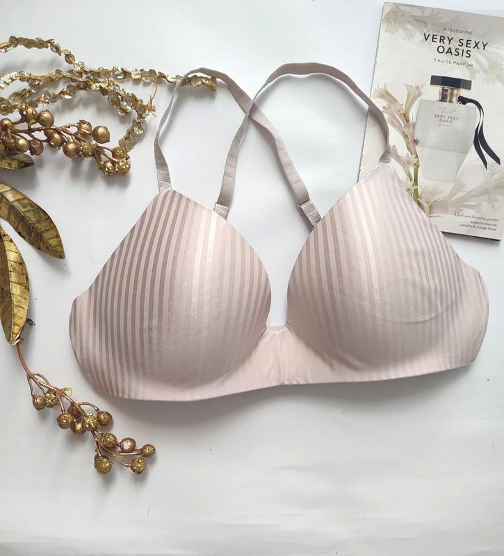 Victoria's secret 80b 80c бюстгальтер без кісточок топ трикутники — ціна 380 грн у каталозі ...