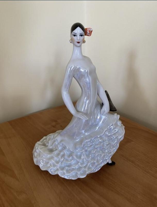 Фарфорова статуетка — цена 1300 грн в каталоге Статуэтки Купить товары для дома и быта по