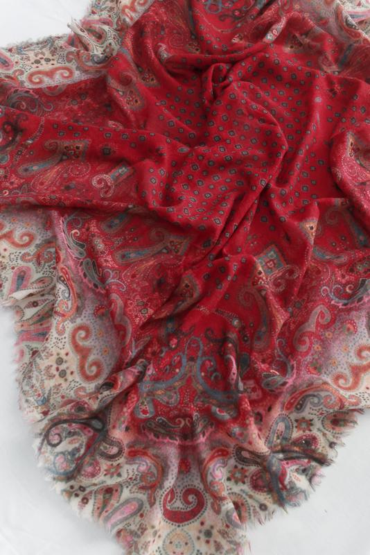 Велика вовняна хустка — ціна 850 грн у каталозі Хустки Купити аксесуари за доступною ціною на