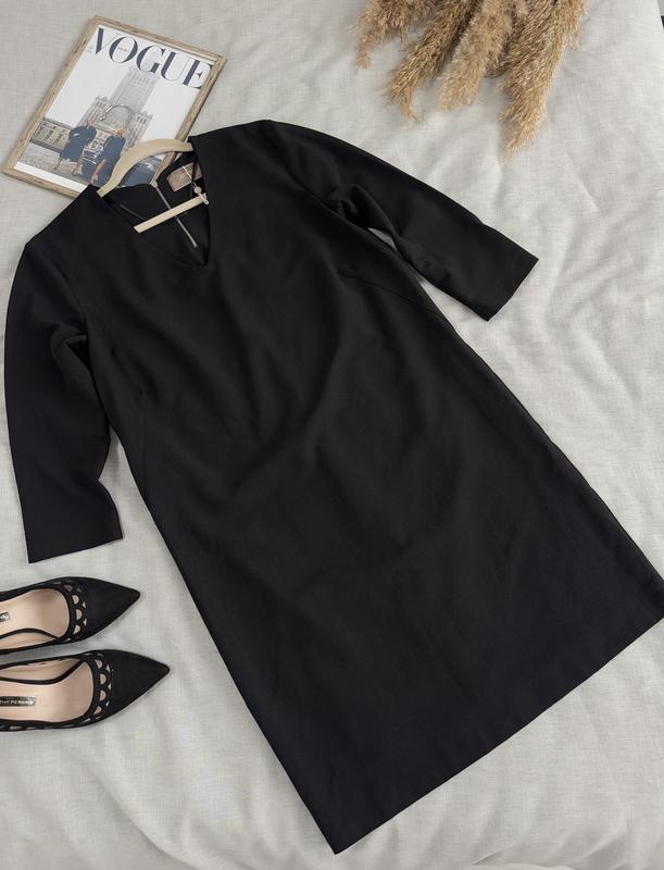 Гарна нова сукня Cartoon — ціна 350 грн у каталозі Сукні міді Купити жіночі речі за доступною