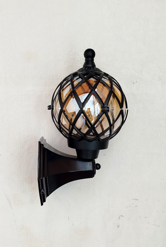 Уличный наружный ландшафтный парковый светильник бра — цена 730 грн в каталоге Уличные