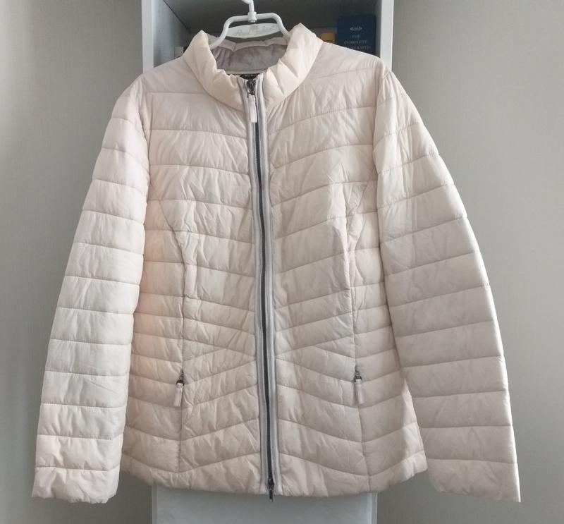 Італійська куртка — ціна 750 грн у каталозі Куртки Купити жіночі речі за доступною ціною на