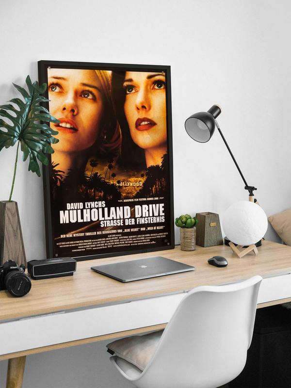 Постер фільму малголланд драйв у рамці Mulholland Drive девід лінч — цена 395 грн в каталоге