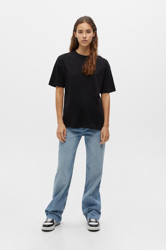Котонова оверсайз футболка pull&bear — ціна 590 грн у каталозі Футболки Купити жіночі речі за ...