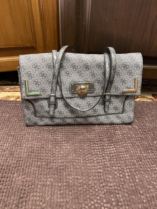 Сумка Guess — ціна 670 грн у каталозі Сумки Купити аксесуари за доступною ціною на Шафі