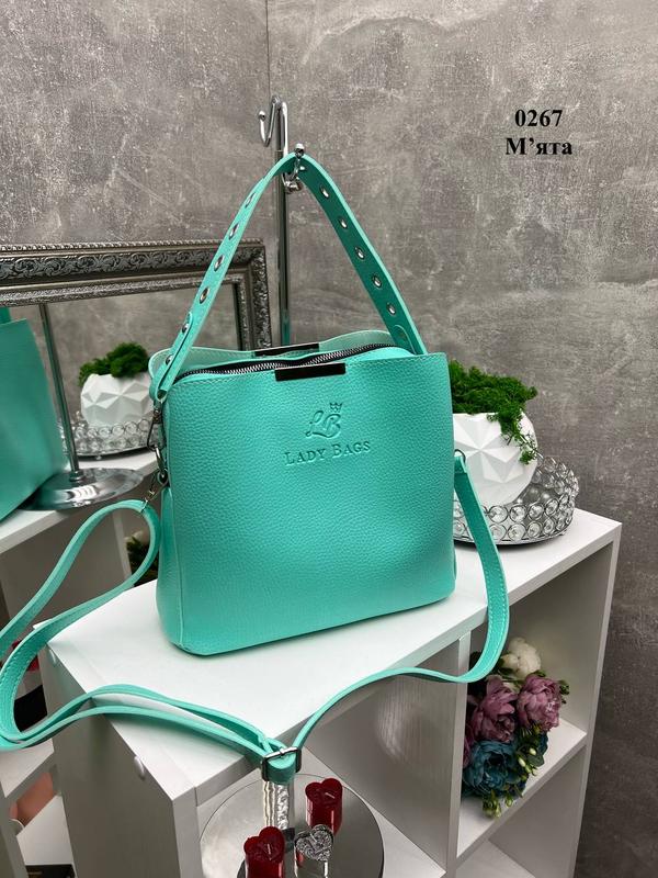 Стильна зручна сумка — ціна 750 грн у каталозі Сумки Купити аксесуари за доступною ціною на Шафі