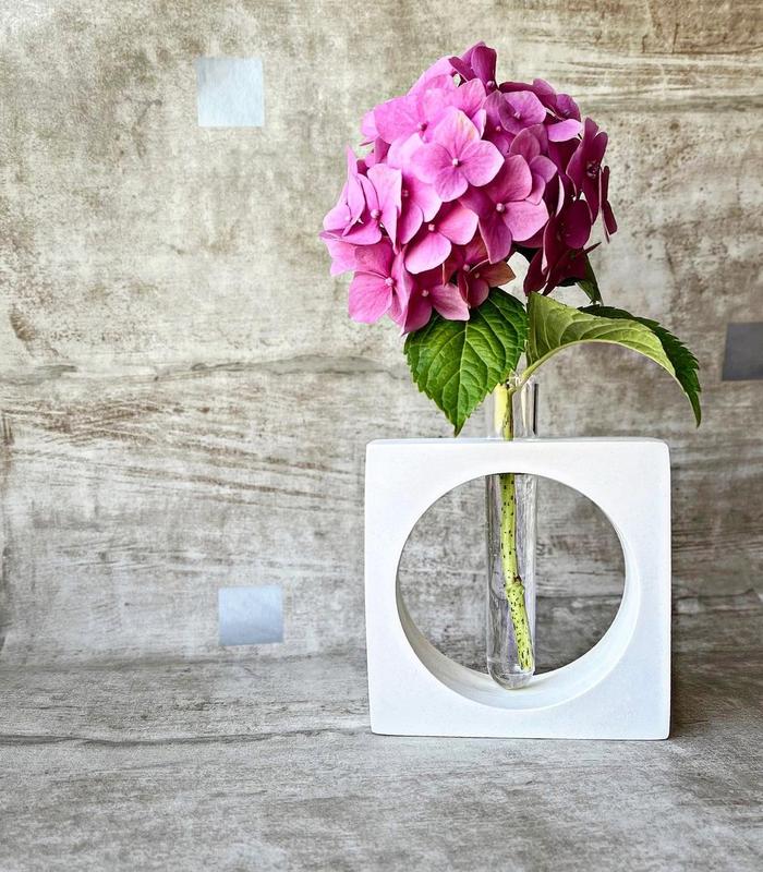 Ваза в стиле минимализм — цена 180 грн в каталоге Вазы Купить товары для дома и быта по