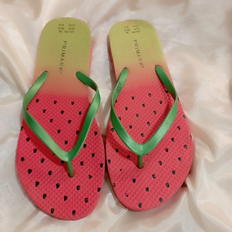 Вєтнамки жіночі шльопанці кавун Primark стан ідеальний — ціна 260 грн у каталозі Шльопанці