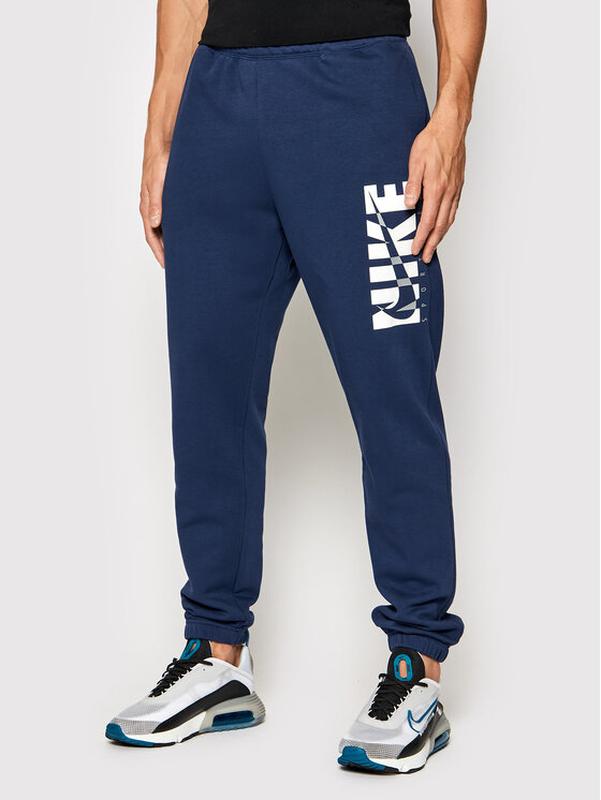 Мужские спортивные штаны nike graphic regular fit — цена 550 грн в ...