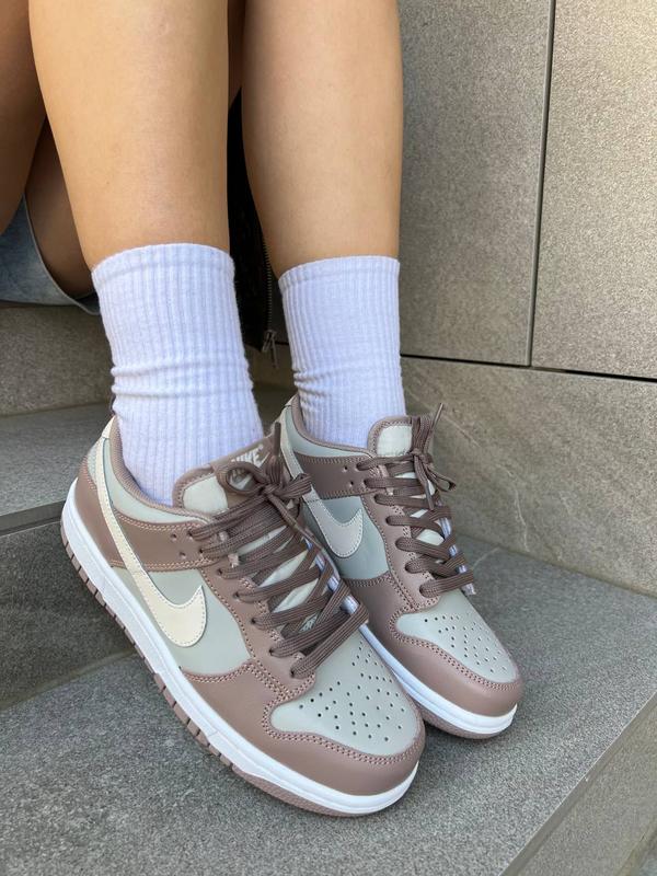 Кросівки Nike Sb Dunk Bone Tan — ціна 2350 грн у каталозі Кросівки