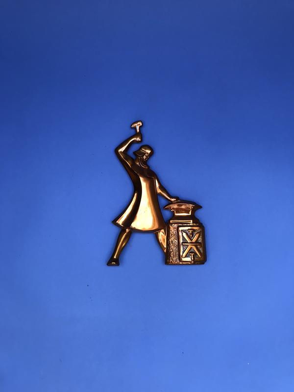 Кузнец наковальня фигурка — цена 330 грн в каталоге Статуэтки Купить товары для дома и быта по