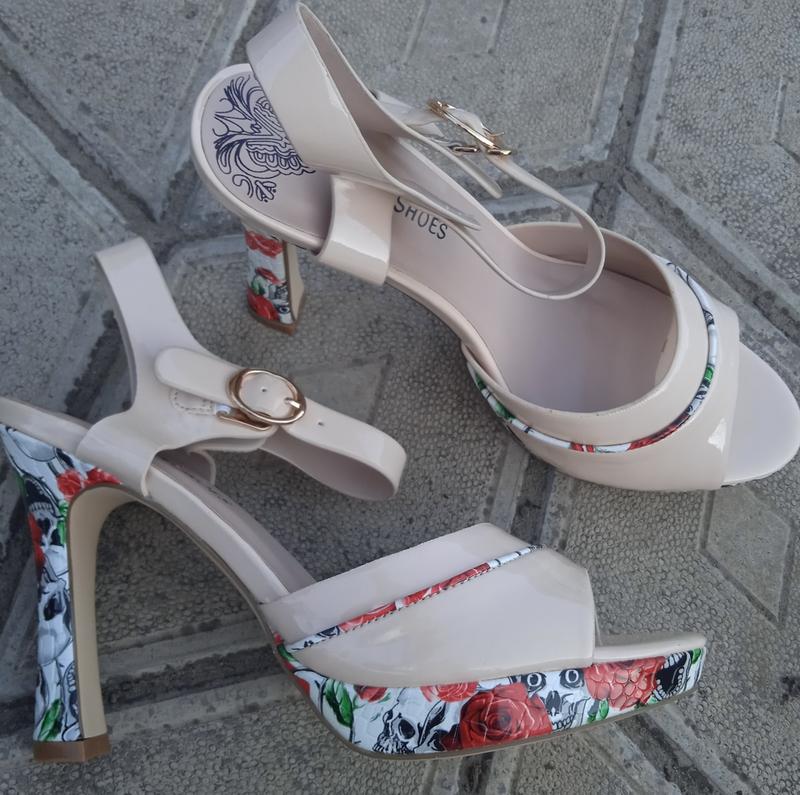 Босоніжки — ціна 220 грн у каталозі Босоніжки Купити жіночі речі за доступною ціною на Шафі