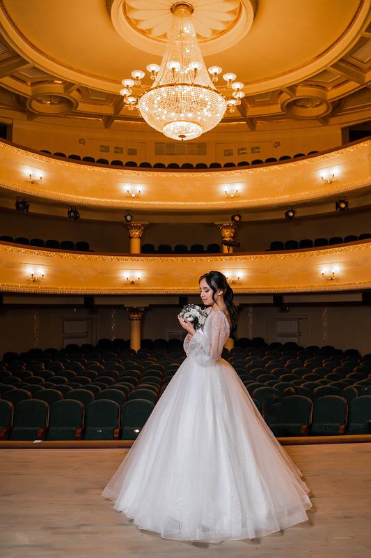 Весільна сукня — ціна 4000 грн у каталозі Весільні сукні Купити жіночі речі за доступною ціною