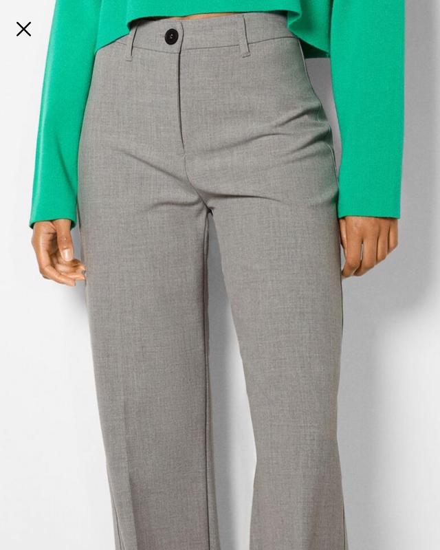 Штани Bershka — ціна 650 грн у каталозі Брюки Купити жіночі речі за доступною ціною на Шафі