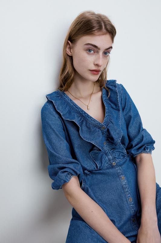 Джинсовое платье zara — цена 549 грн в каталоге Короткие платья Купить ...