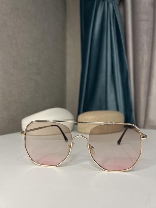 Окуляри сонцезахисні — ціна 550 грн у каталозі Сонцезахисні окуляри Купити аксесуари за