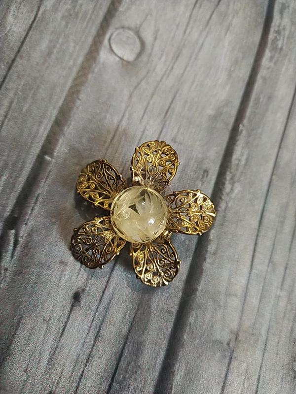 Вінтажна брошка мне тал епоксидна смола сухоцвіт — ціна 150 грн у каталозі Брошки Купити