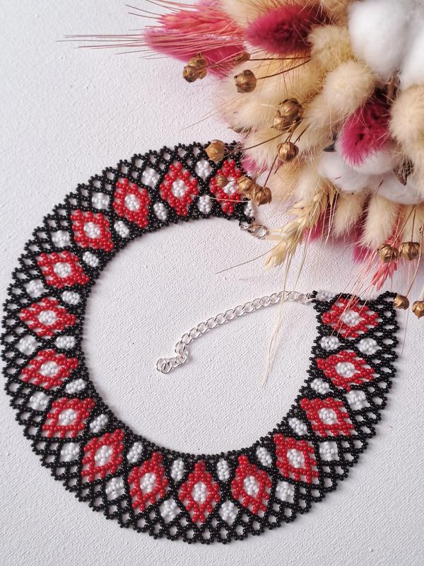 Силянка — ціна 350 грн у каталозі Кольє і намиста Купити аксесуари за доступною ціною на Шафі