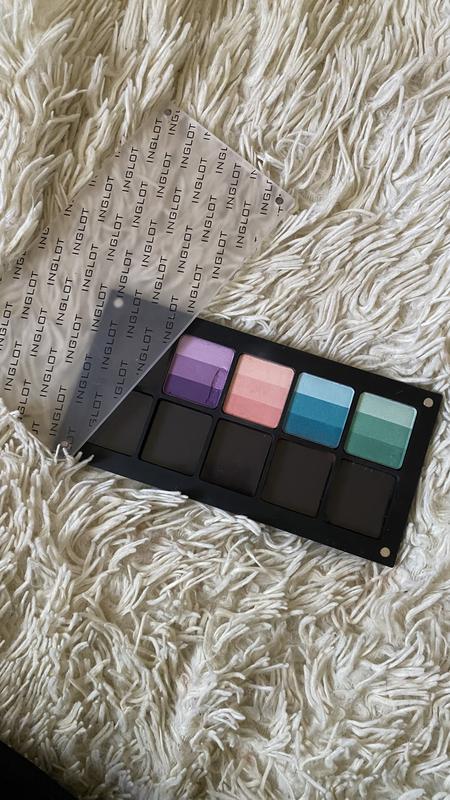 Палетка теней Inglot — цена 650 грн в каталоге Тени для век Купить товары для красоты и здоровья