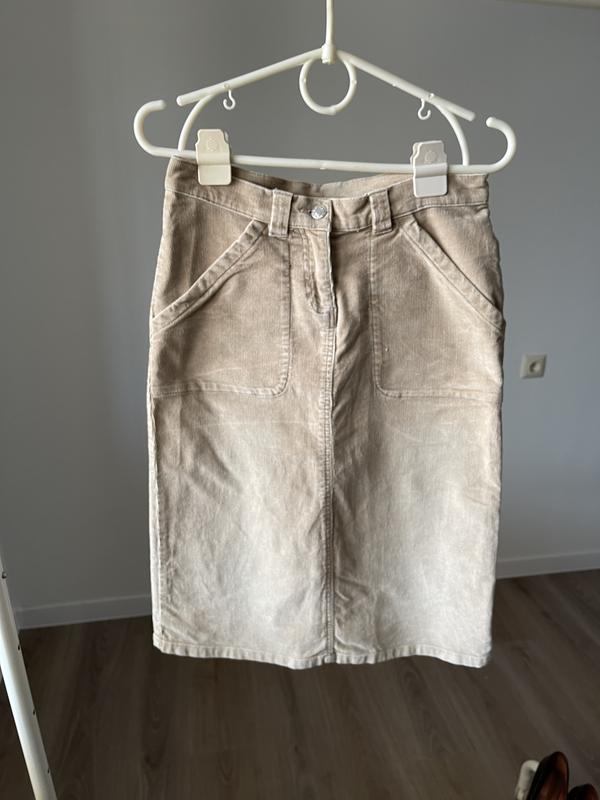 Спідниця — ціна 100 грн у каталозі Міді спідниці Купити жіночі речі за доступною ціною на Шафі