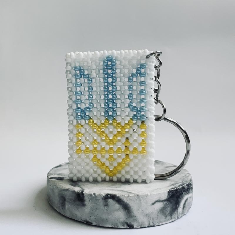 Брелок «герб🇺🇦 — ціна 140 грн у каталозі Сувеніри Купити товари для дому та побуту за доступною