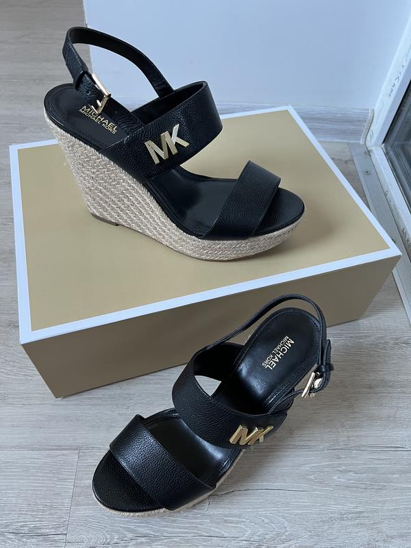 Босоножки michael kors — ціна 1500 грн у каталозі Босоніжки Купити ...