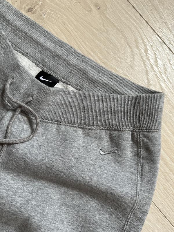 Утеплені штани Nike — ціна 550 грн у каталозі Спортивні штани Купити