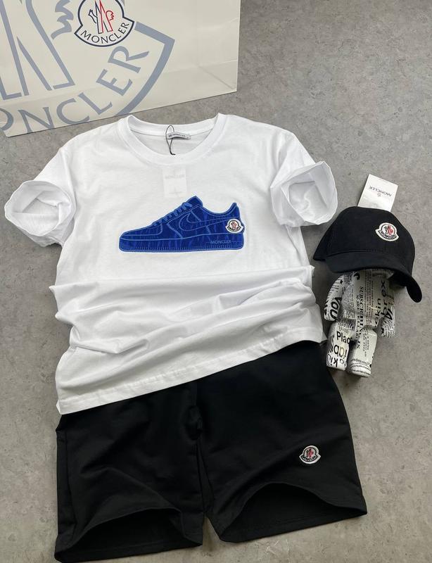Летний чёрный спортивный костюм nike літній костюм nike з принтом на ...