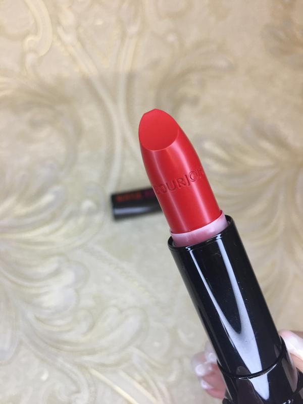 Помада bourjois — цена 150 грн в каталоге Помада для губ Купить товары ...