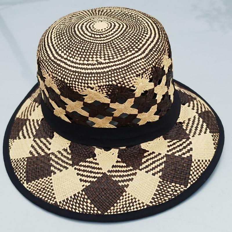 Панама дзвіночок Vintimilla — ціна 3500 грн у каталозі Панами Купити аксесуари за доступною