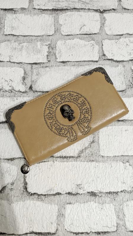 Кошелек с черепом — цена 0 грн в каталоге Кошельки Купить аксессуары по доступной цене на Шафе