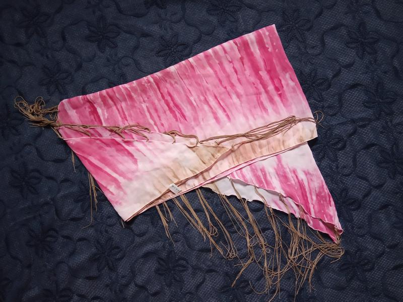 Парео трикутне — ціна 50 грн у каталозі Шарфи Купити аксесуари за доступною ціною на Шафі